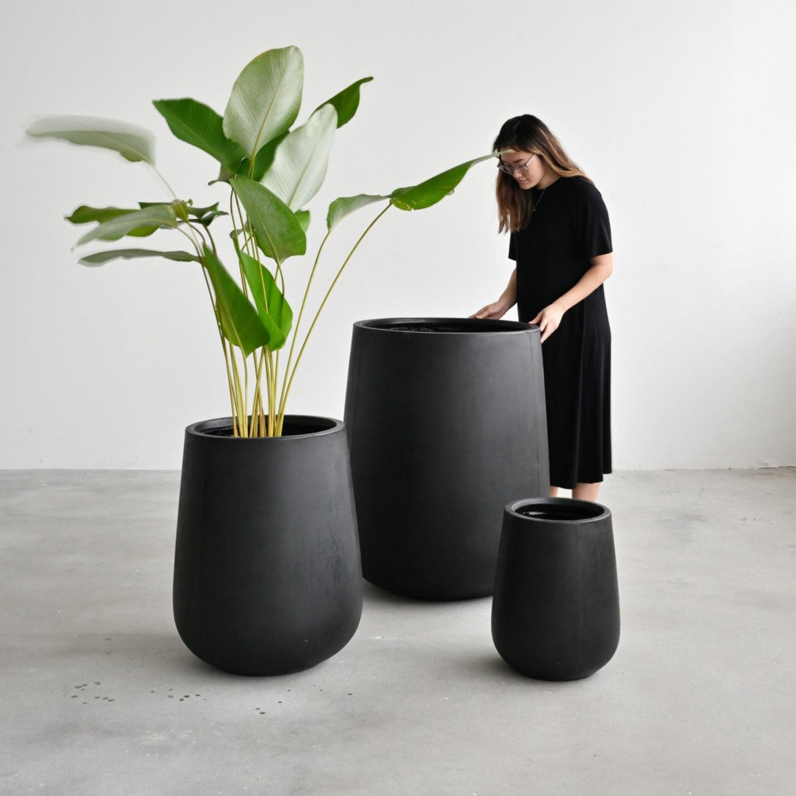 Tulip Black Concrete Planter - Indoor & Outdoor Pots | Island Living