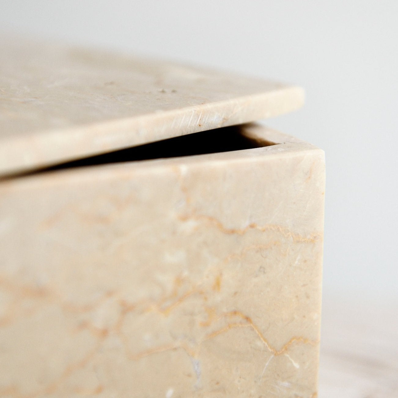 Small Square Marble Box with Lid – Island Living