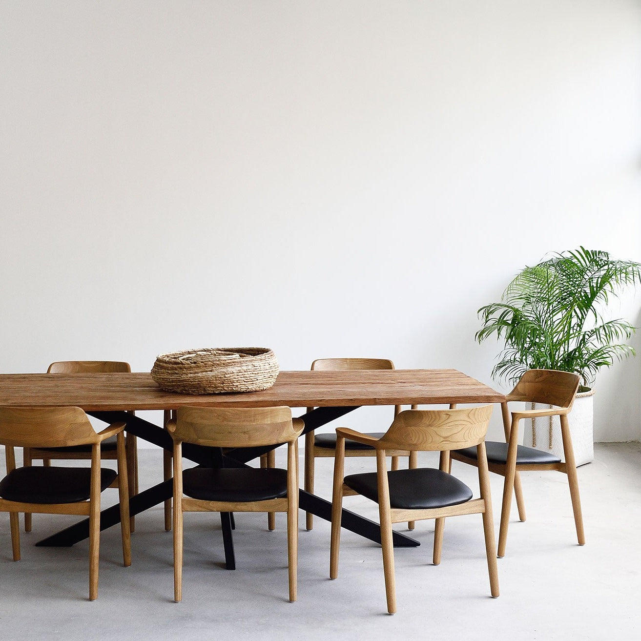 Nordika Dining Table – Island Living