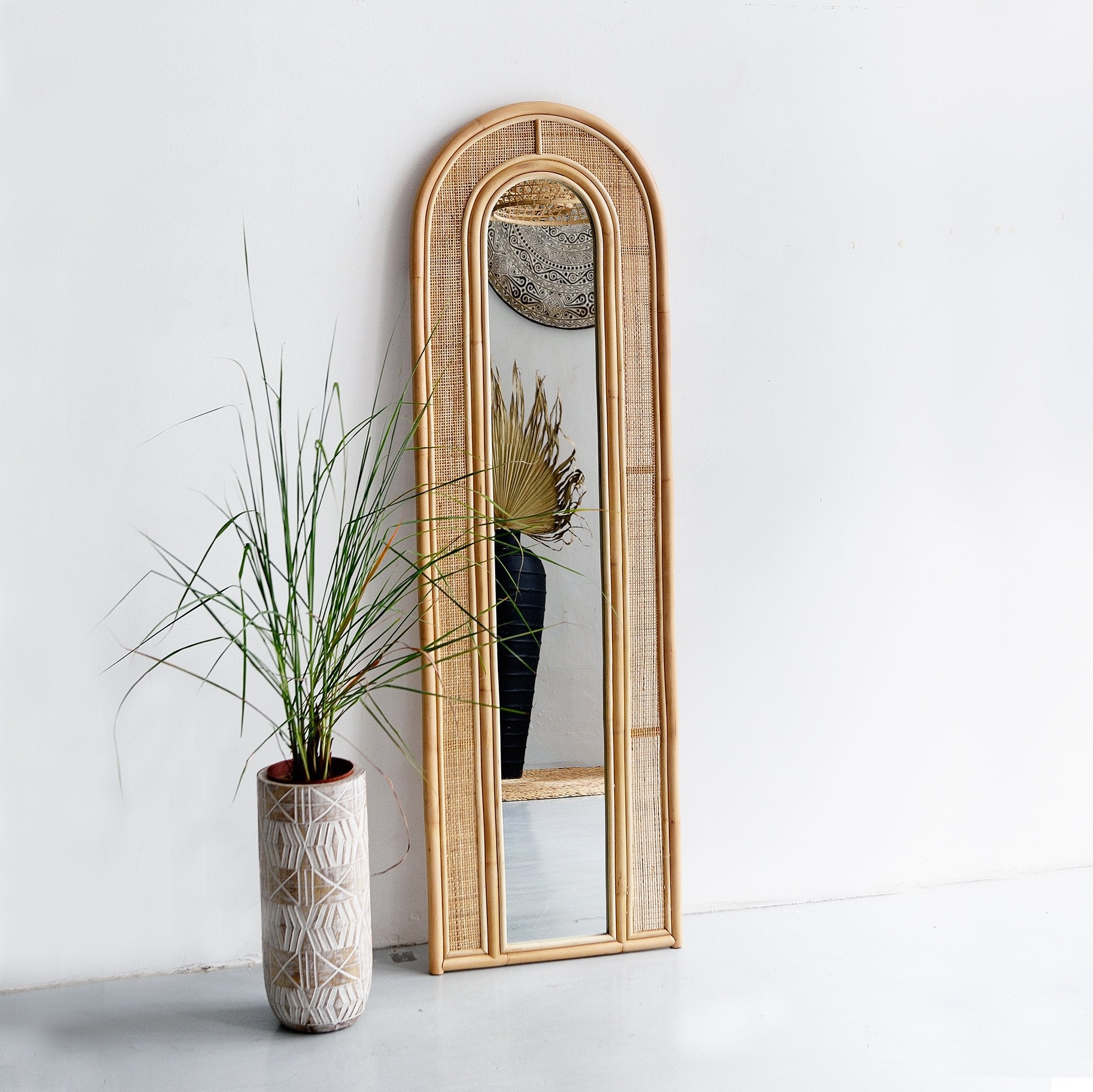 Handcrafted Rattan Mirrors | Perfect for Modern & Tropical Interiors ...